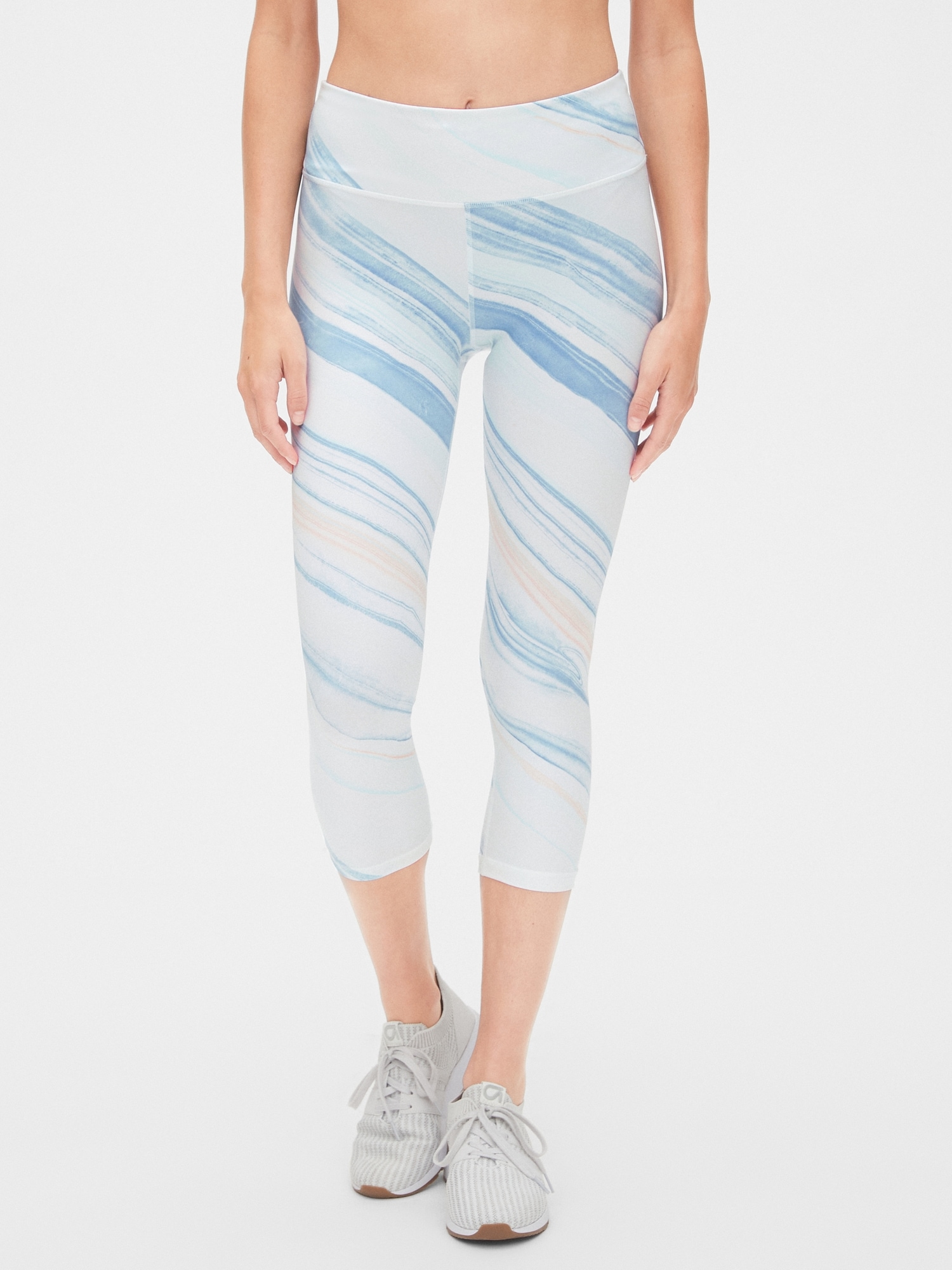 GapFit High Rise Print Capris in Eclipse | Gap